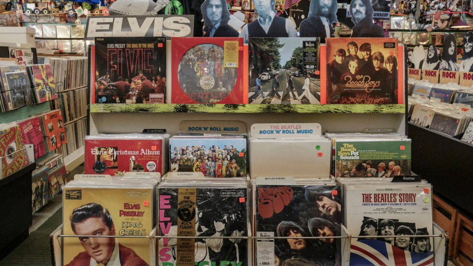 How Much Are Elvis Presley Vinyl Records Worth in 2026